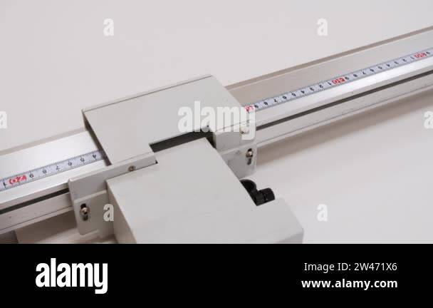 High precision digital cutting system - flatbed cutter, router during ...