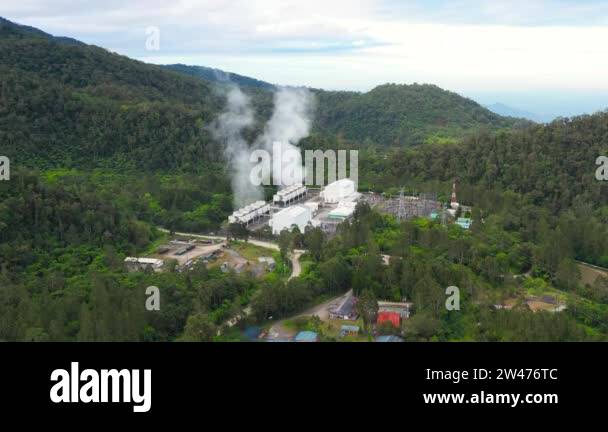 Geothermal power station. Philippines, Mindanao. Apo mountain Stock ...