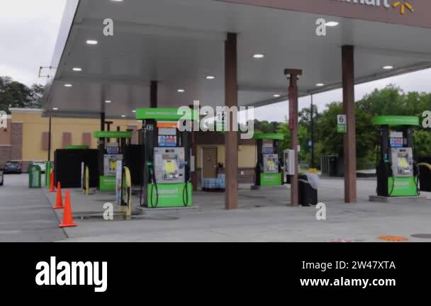 Walmart gas station Stock Videos & Footage - HD and 4K Video Clips - Alamy