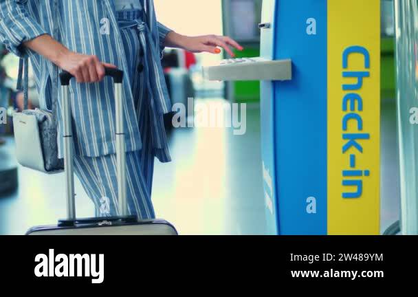 Check in booth Stock Videos & Footage - HD and 4K Video Clips - Alamy