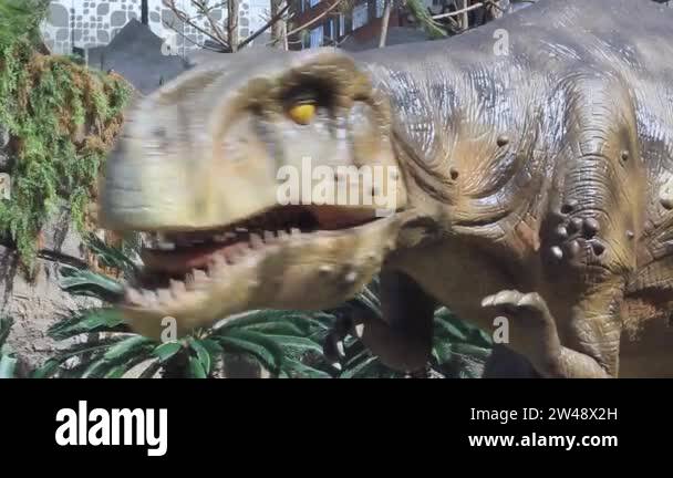 Dinosaurs come to life Stock Videos & Footage - HD and 4K Video Clips - Alamy