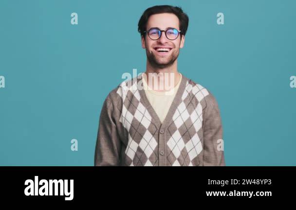 Chest clapping Stock Videos & Footage - HD and 4K Video Clips - Alamy