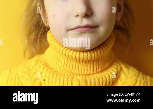Children teeth bite Stock Videos & Footage - HD and 4K Video Clips - Alamy