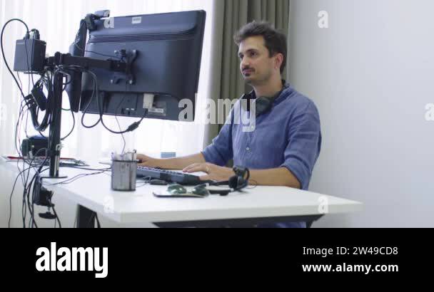 Business a man standing over a desk Stock Videos & Footage - HD and 4K ...