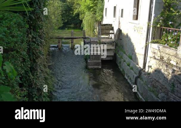Ancient wheel Stock Videos & Footage - HD and 4K Video Clips - Alamy