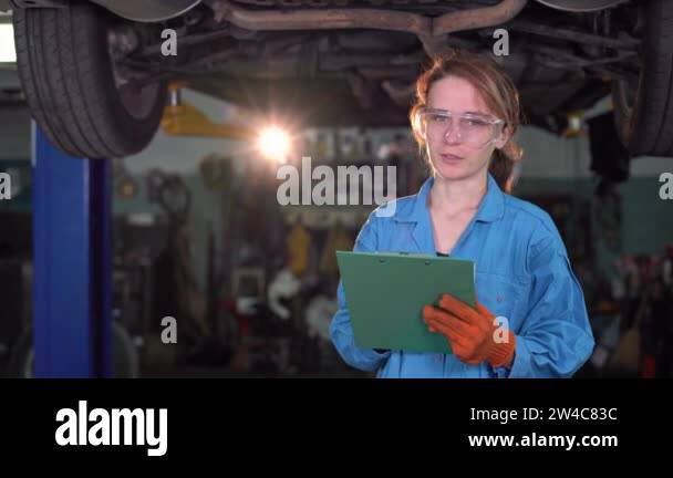 Car damage background Stock Videos & Footage - HD and 4K Video Clips ...