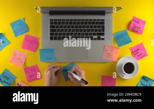 Post it note on the screen of computer Stock Videos & Footage - HD and ...