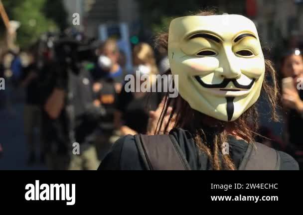 Mask wearing guidelines Stock Videos & Footage - HD and 4K Video Clips ...