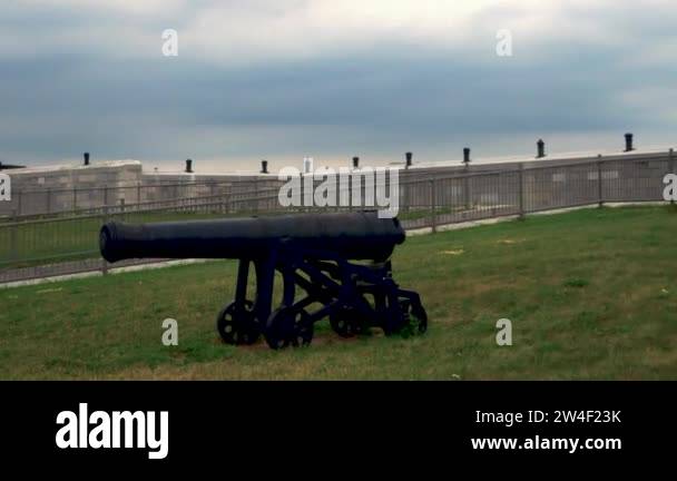 Four artillery Stock Videos & Footage - HD and 4K Video Clips - Alamy