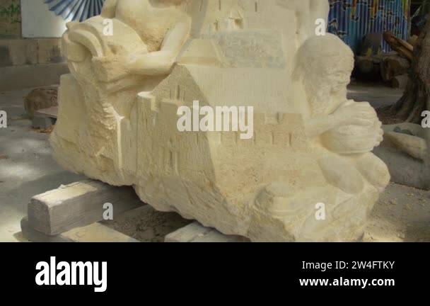 Man sculpting marble Stock Videos & Footage - HD and 4K Video Clips - Alamy
