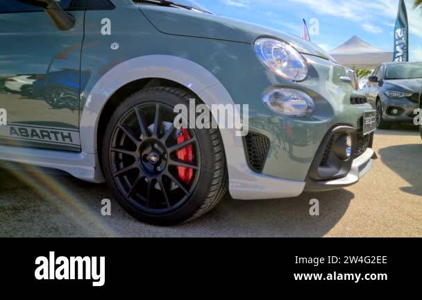 Fiat logo on 500 Stock Videos & Footage - HD and 4K Video Clips - Alamy