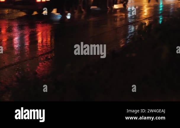 Car reflection rain Stock Videos & Footage - HD and 4K Video Clips - Alamy