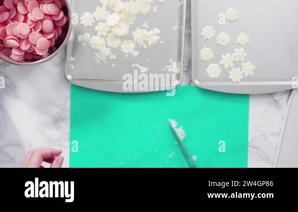 Round cake with white icing Stock Videos & Footage - HD and 4K Video ...