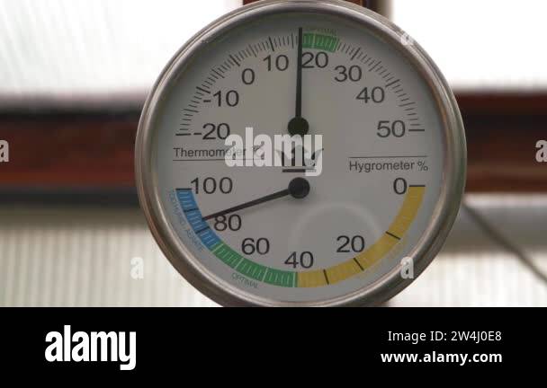Humidity gauge Stock Videos & Footage - HD and 4K Video Clips - Alamy