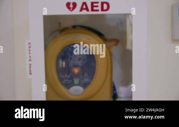 Aed heart Stock Videos & Footage - HD and 4K Video Clips - Alamy