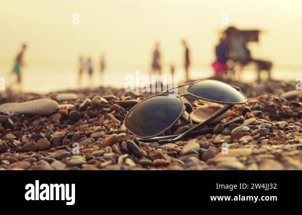 Beach merchant Stock Videos & Footage - HD and 4K Video Clips - Alamy