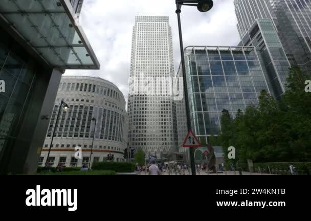 Canada square Stock Videos & Footage - HD and 4K Video Clips - Alamy