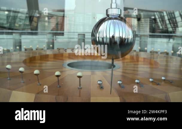 Famous foucault pendulum copper Stock Videos & Footage - HD and 4K ...