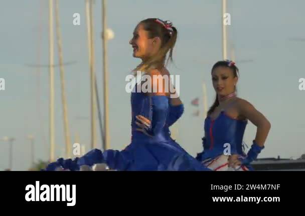 Dancing can can Stock Videos & Footage - HD and 4K Video Clips - Alamy