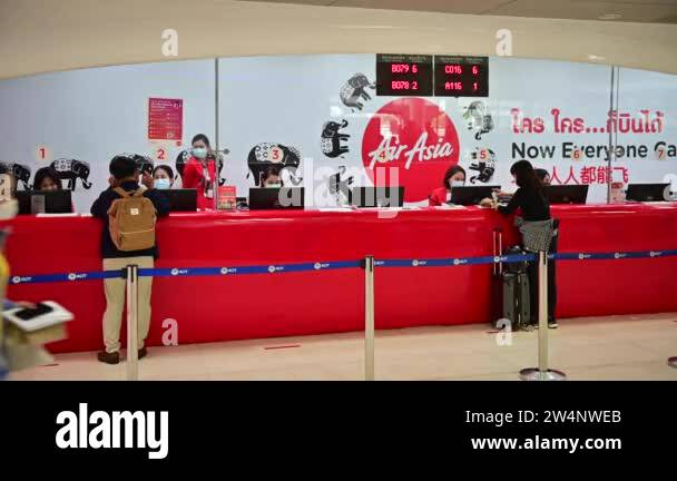 Thai office staff face Stock Videos & Footage - HD and 4K Video Clips ...