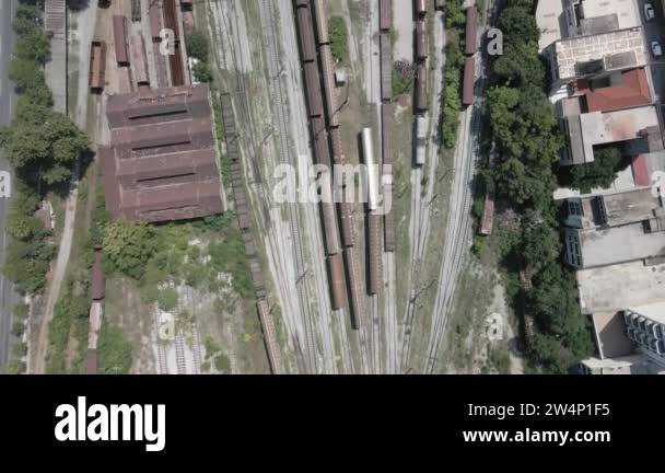 Commercial wagons Stock Videos & Footage - HD and 4K Video Clips - Alamy