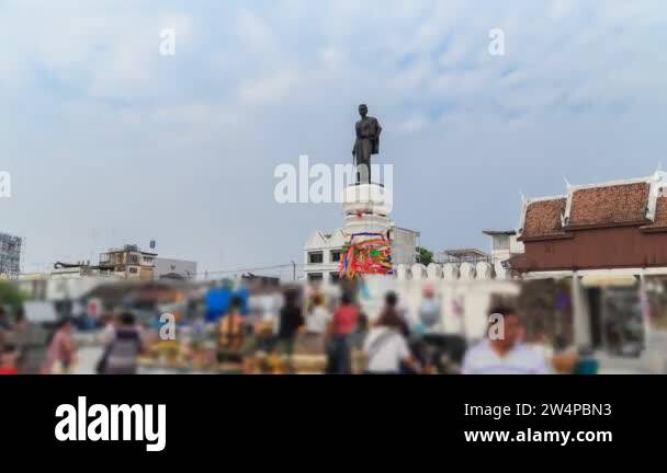 Heroines monument Stock Videos & Footage - HD and 4K Video Clips - Alamy