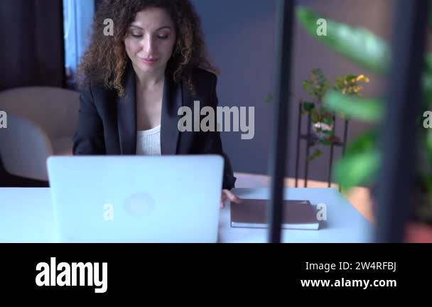 Employment workspace Stock Videos & Footage - HD and 4K Video Clips - Alamy