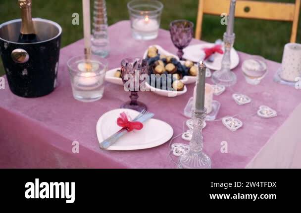 Chocolate cutlery Stock Videos & Footage - HD and 4K Video Clips - Alamy