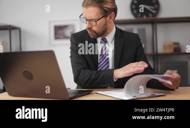 Rechecking Stock Videos & Footage - HD and 4K Video Clips - Alamy