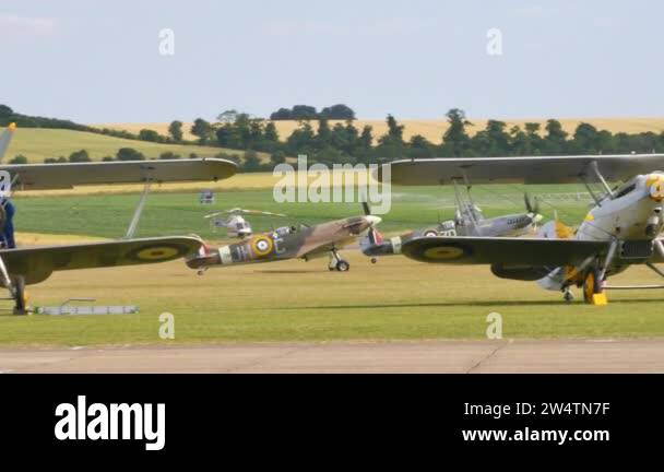 2 war planes world war 2 Stock Videos & Footage - HD and 4K Video Clips ...