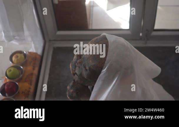 Gue Mummy - 500-year-old Mummy Of A Buddhist Monk Inside A Glass Cabin ...
