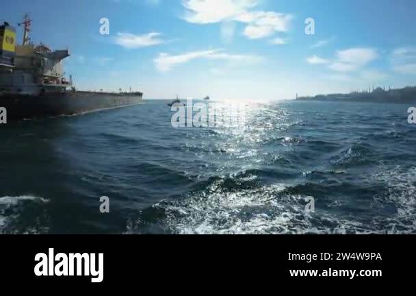 Empty tanker Stock Videos & Footage - HD and 4K Video Clips - Alamy