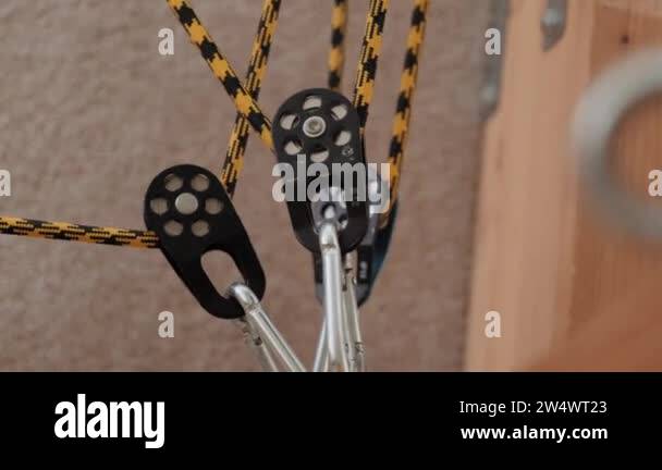 Metal stretching Stock Videos & Footage - HD and 4K Video Clips - Alamy