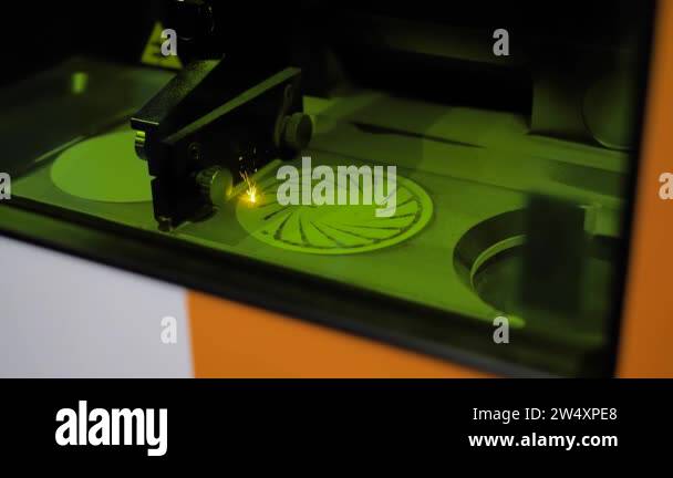 Selective laser melting: additive manufacturing metal 3D printer ...