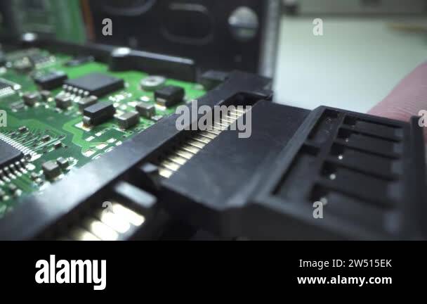 Silicon disk Stock Videos & Footage - HD and 4K Video Clips - Alamy