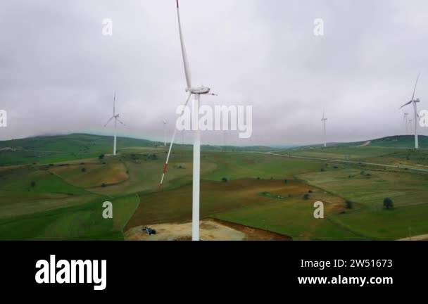Goldwind logo Stock Videos & Footage - HD and 4K Video Clips - Alamy
