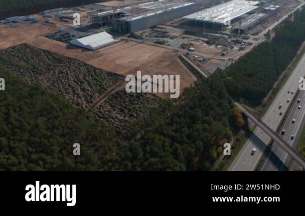 Tesla gigafactory berlin brandenburg Stock Videos & Footage - HD and 4K ...