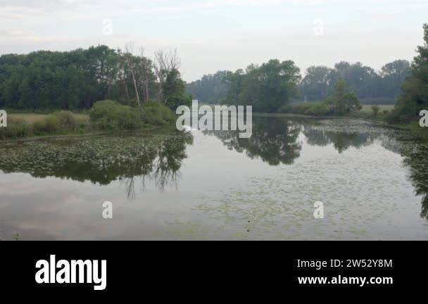 Broken meander Stock Videos & Footage - HD and 4K Video Clips - Alamy