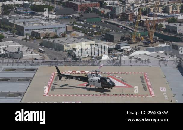 LAPD Police Helicopter on Rooftop Of Federal Building In Los Angeles ...