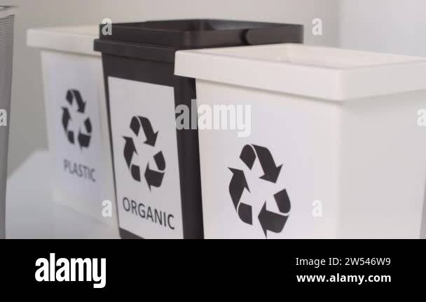 Sorting containers Stock Videos & Footage - HD and 4K Video Clips - Alamy