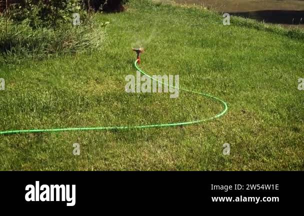 Spin sprinkler Stock Videos & Footage - HD and 4K Video Clips - Alamy