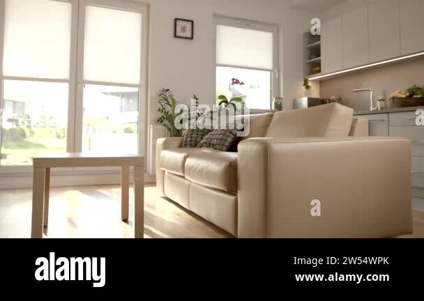 Plan zoom Stock Videos & Footage - HD and 4K Video Clips - Alamy