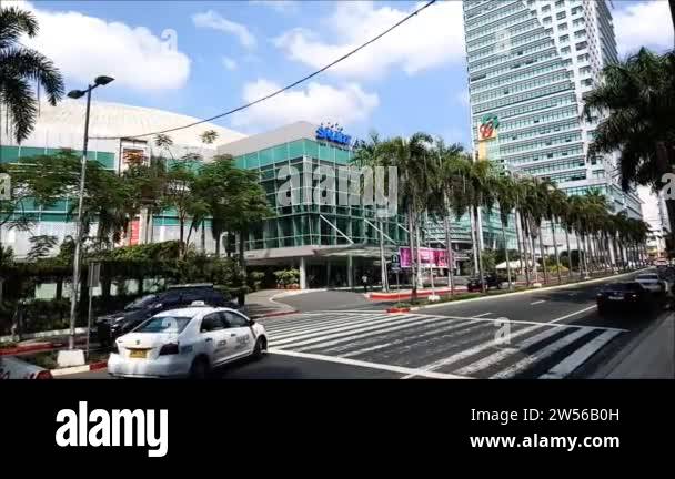 Smart Araneta coliseum facade in Cubao, Quezon City, Philippines Stock ...
