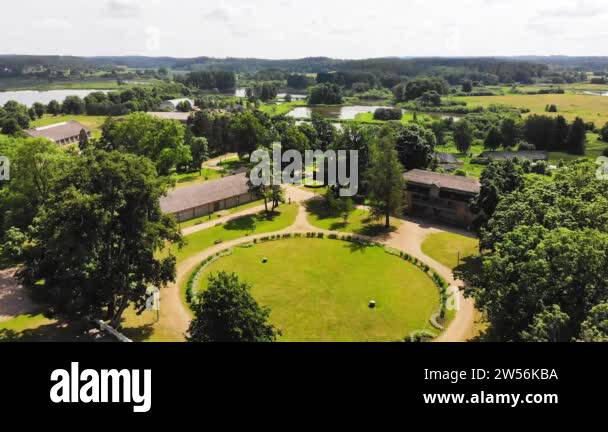 15th century barn Stock Videos & Footage - HD and 4K Video Clips - Alamy