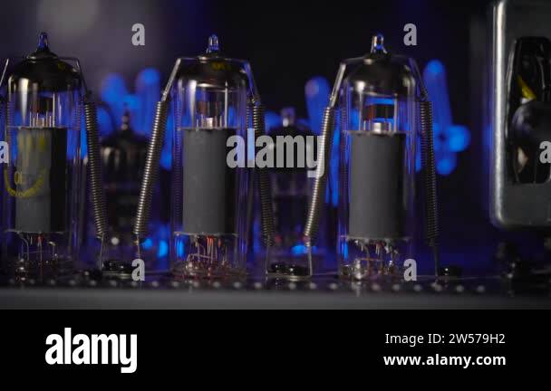 Tube radio circuit Stock Videos & Footage - HD and 4K Video Clips - Alamy
