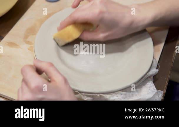 Damp cloth paint Stock Videos & Footage - HD and 4K Video Clips - Alamy