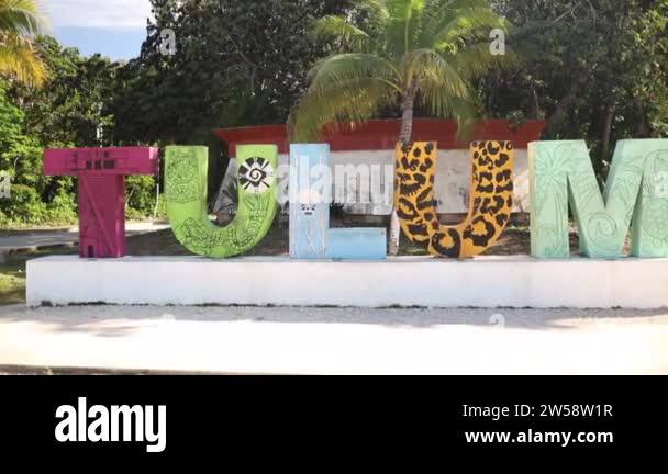 Tulum sign Stock Videos & Footage - HD and 4K Video Clips - Alamy
