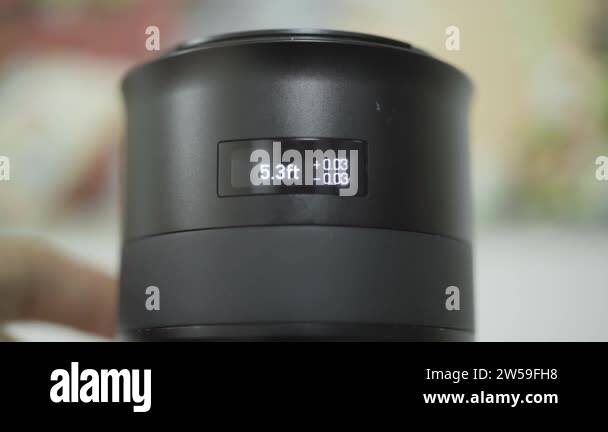 Electronic lens Stock Videos & Footage - HD and 4K Video Clips - Alamy