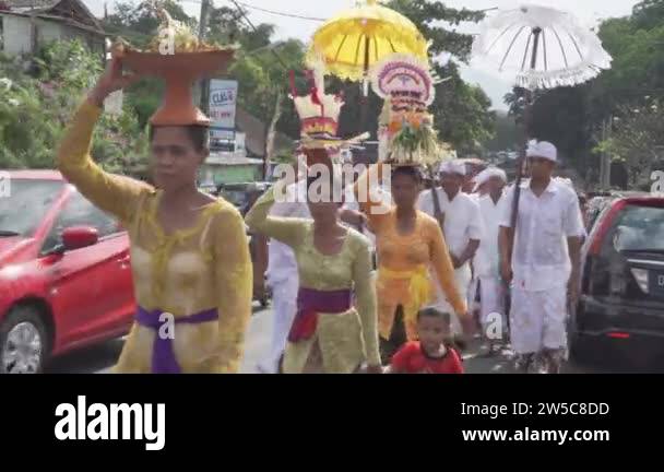 Bali, Indonesia - Hindu Balinese People Traditional Cultural Ritual ...