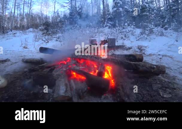 Log fire snow Stock Videos & Footage - HD and 4K Video Clips - Alamy